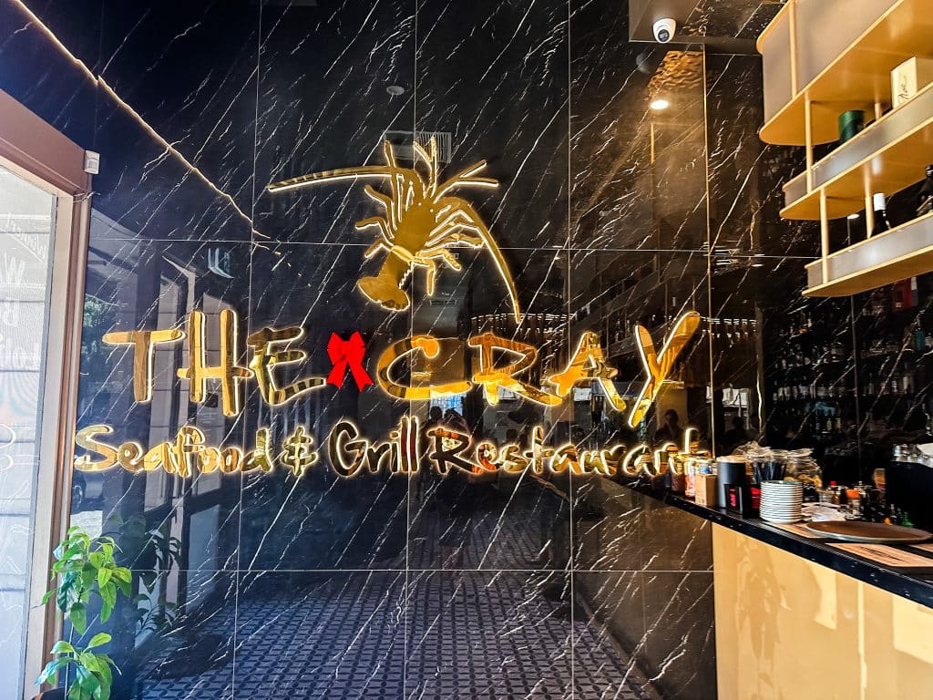 Lunch Time Deal at The Cray - Seniors / Over 55's Guide to Perth