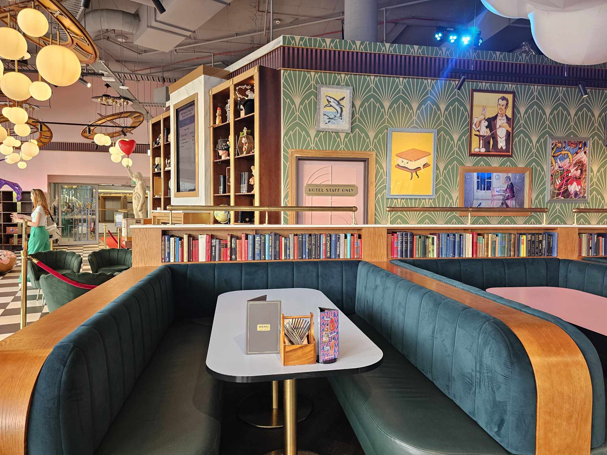 Hijinx Hotel, Karrinyup - Seniors / Over 55's Guide to Perth